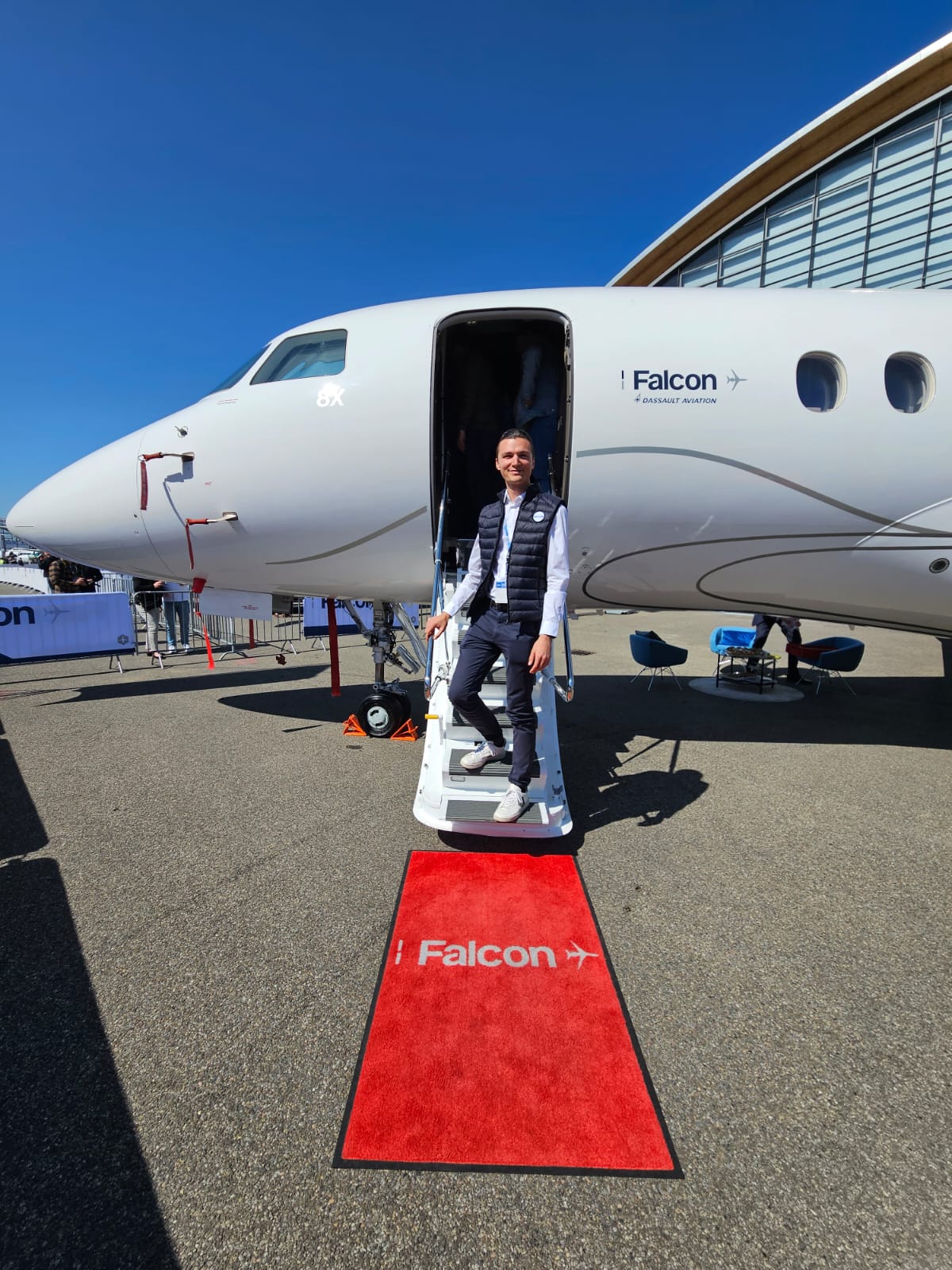 Pilote de jet privé : métier, formation, salaire et perspectives